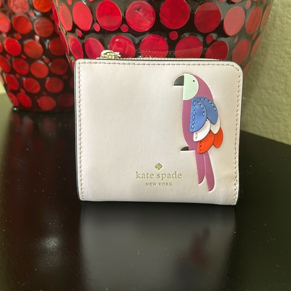 kate spade | Bags | Kate Spade Flock Party Parrot Small Lzip Bifold ...